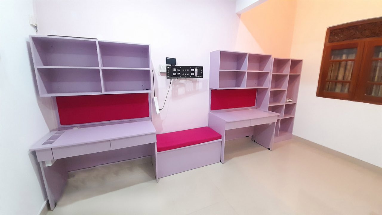 Kids Study room, kids furniture, kids study table LED table lamp | The ...