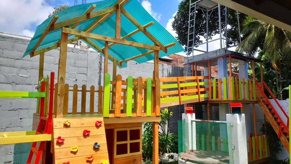 Kids Playhouse, play space, kids house, rock climbing, monkey bar ...